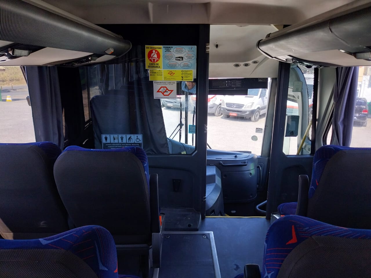 Ônibus Neobus N10 - Facilita Bus