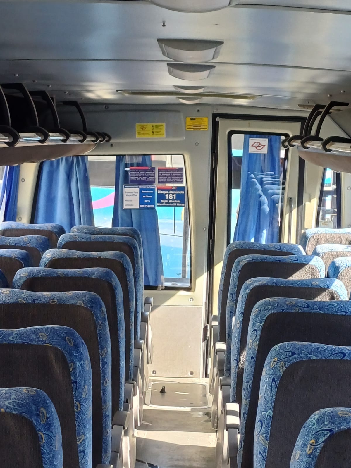 Ônibus Comil Versatile - Facilita Bus